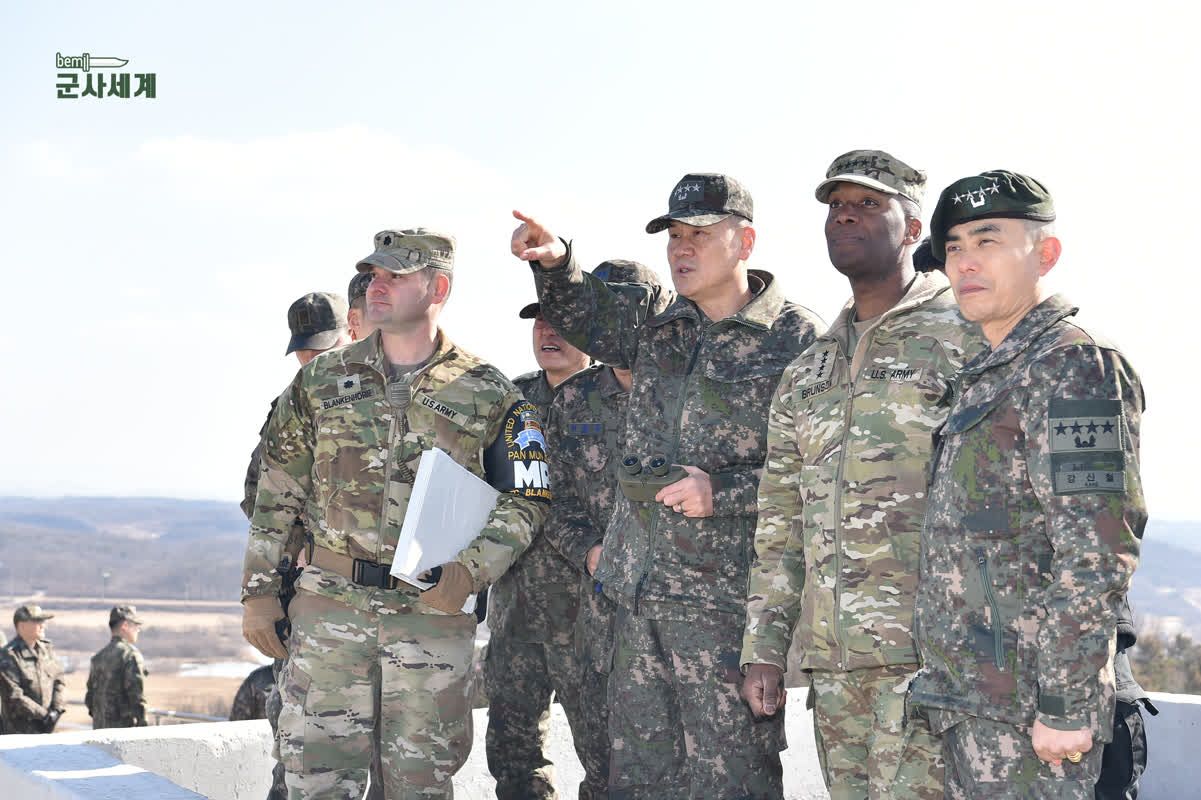 ROK-U.S. Defense Leaders Stress Unwavering Alliance During JSA Visit